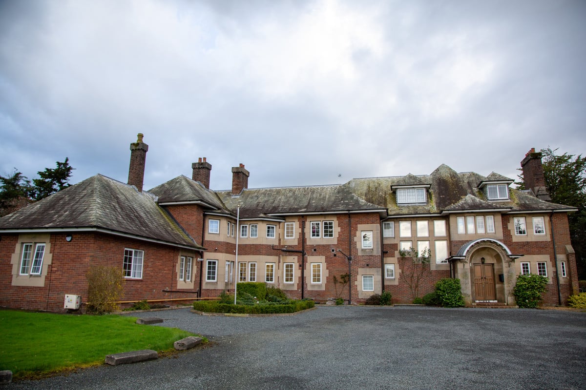 Living at Lakeside Manor - Irish Studies Program